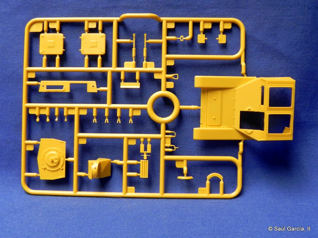BroncoCB35049SprueEfront.jpg | Modelers Alliance
