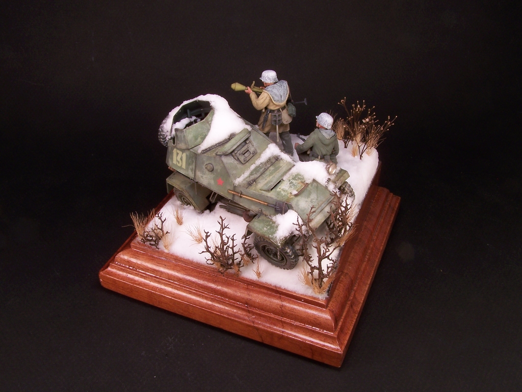 KenAbrams_FrozenCover_Issue7_Snow_282729.JPG | Modelers Alliance