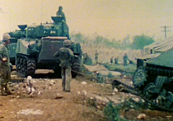 Tank_recovery_broken_track.jpg | Modelers Alliance